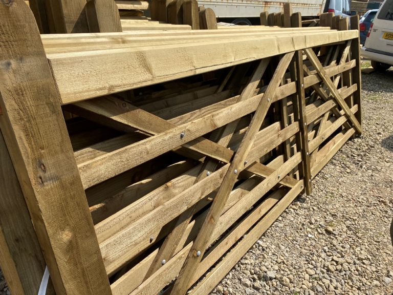 10ft Elite Wooden 5 Bar Gate - Red Horse Vale - Fuels & Country Supplies